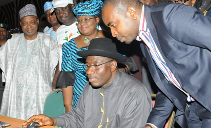 Jonathan launches job creation scheme for 3,600 youths - Vanguard News