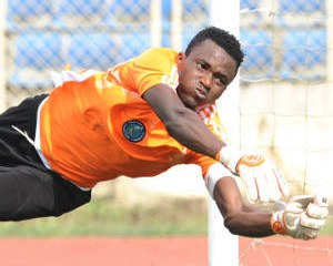 Thomas replaces Enyeama - Vanguard News