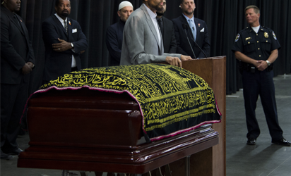 Thousands bid farewell to boxing legend Ali - Vanguard News