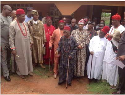 Peace returns to Ibeku clan as monarch pledges support for Ikpeazu’s ...