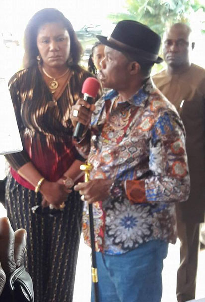 Photos: Gov. Obiano pays condolence visit to Ekwueme family - Vanguard News