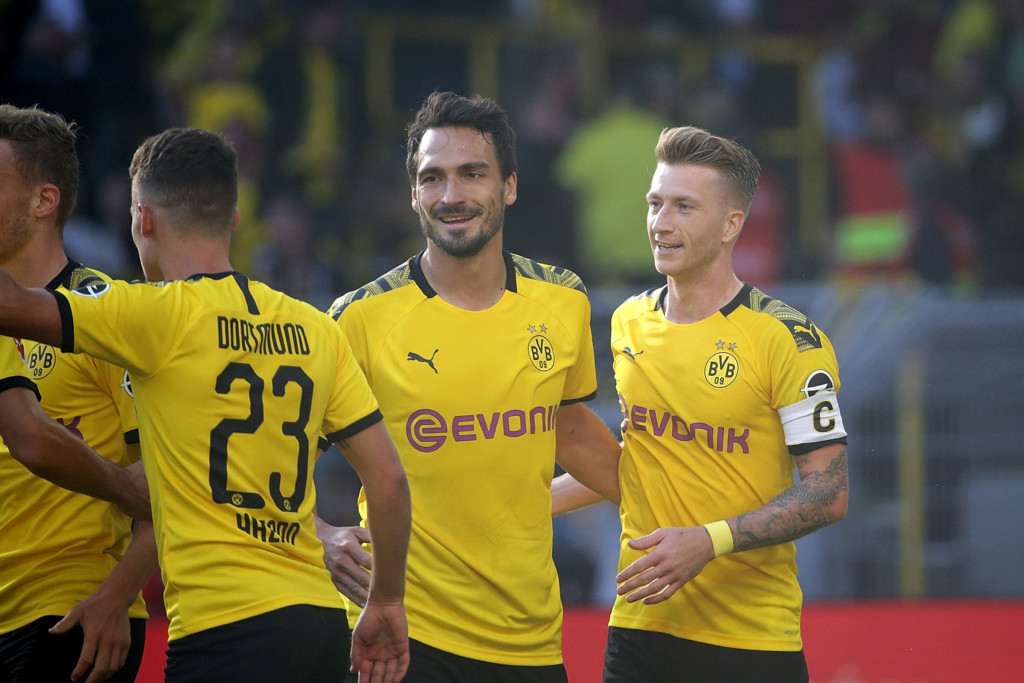 Borussia Dortmund v Sevilla Champions League starting line-ups