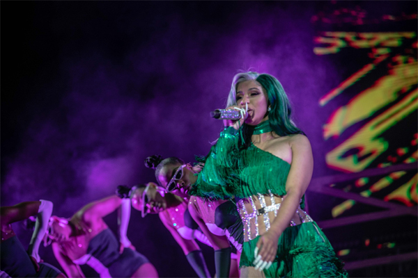 Reactions: US rapper, Cardi B in Ghana - Vanguard News