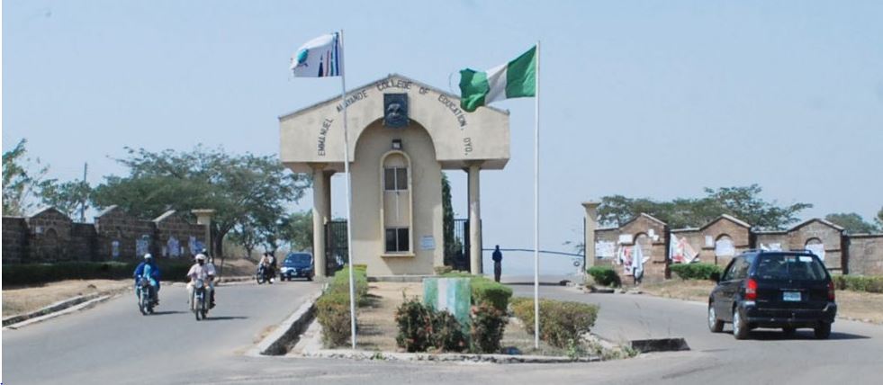 Makinde upgrades Emmanuel Alayande College of Education to varsity of ...